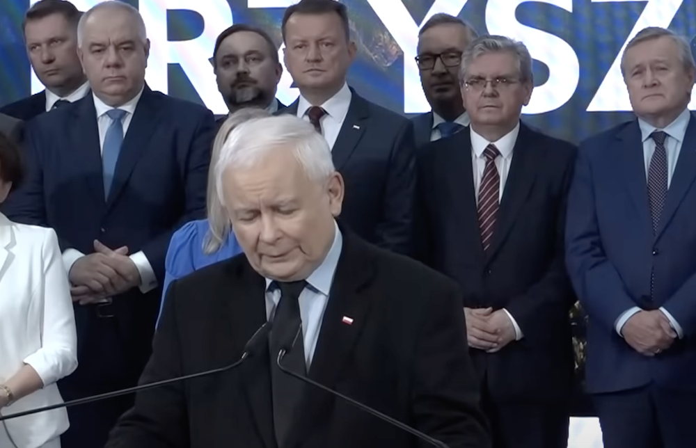 Politycy PiS brutalnie szczerzy. Wiedzą, że TEN błąd kosztował ich ...